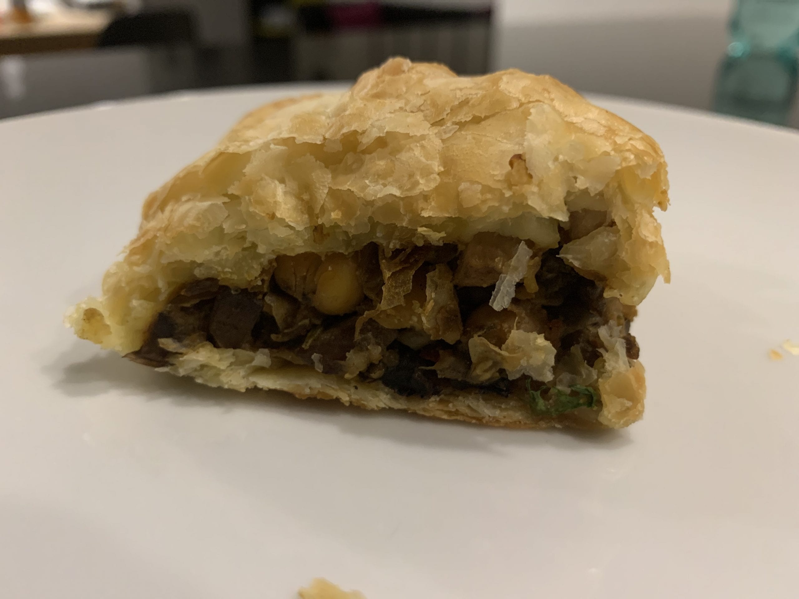 Curried Chickpea and Mushroom Pasty - The Plant based dad